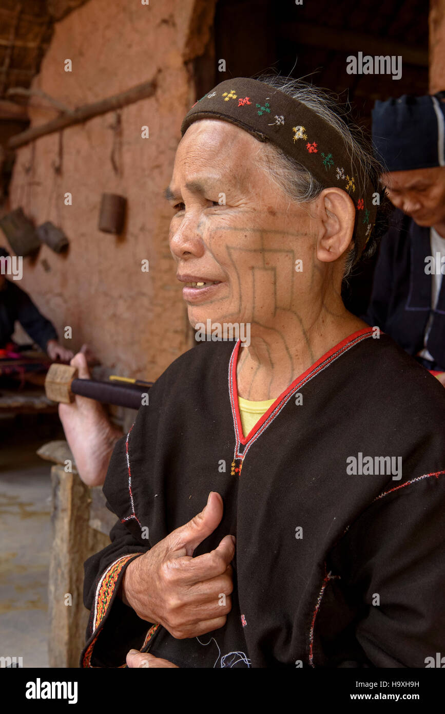 Binlang hi-res stock photography and images - Alamy
