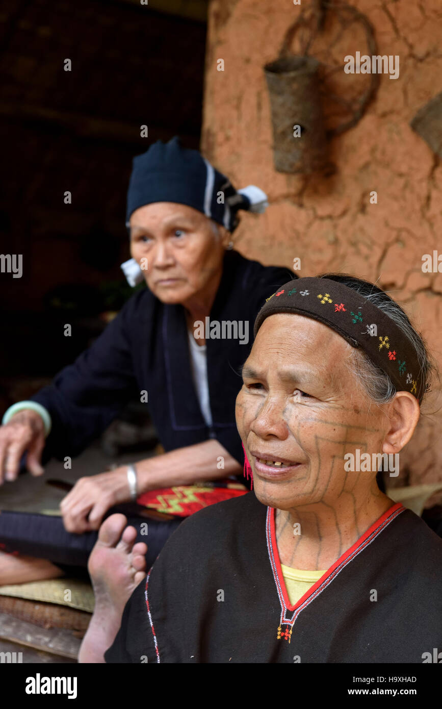 Binlang hi-res stock photography and images - Alamy