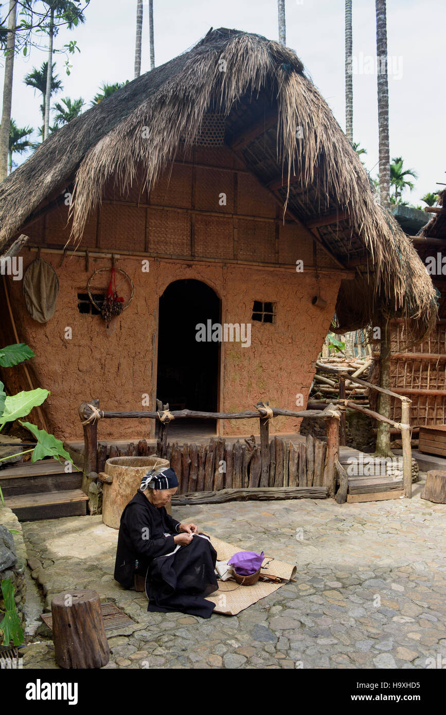 Binlang hi-res stock photography and images - Alamy