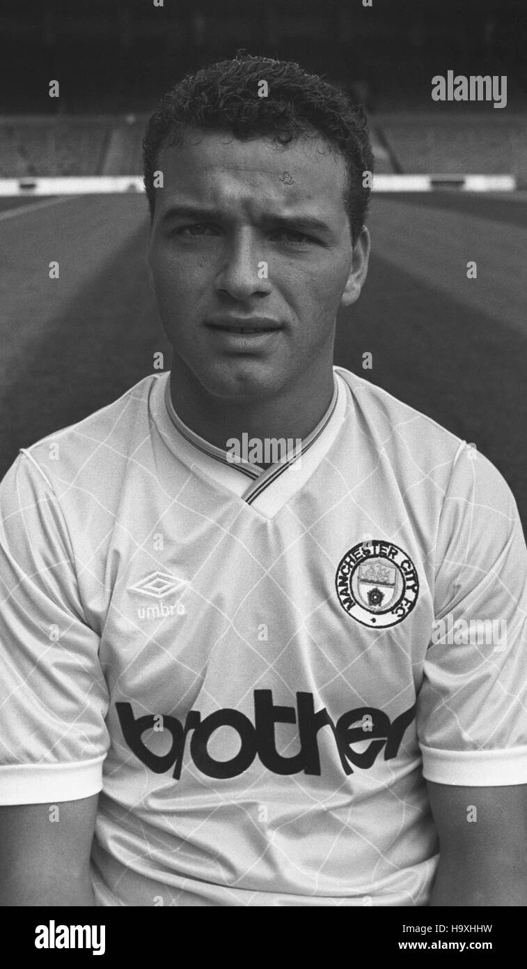 Paul stewart football Black and White Stock Photos & Images - Alamy