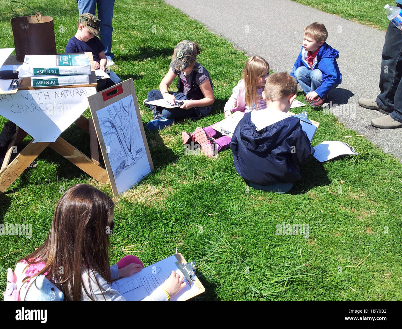 Visitors participate in a charcoal drawing session in Valley Forge ...