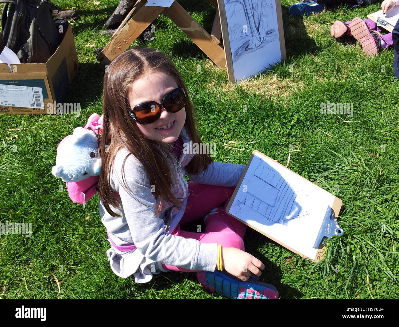 A charcoal drawing activity at Valley Forge National Park, allowing ...