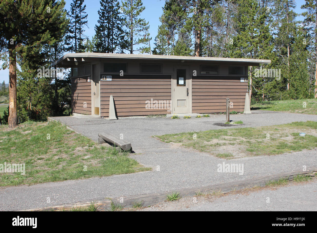 The Norris Campground restroom at Yellowstone National Park provides ...