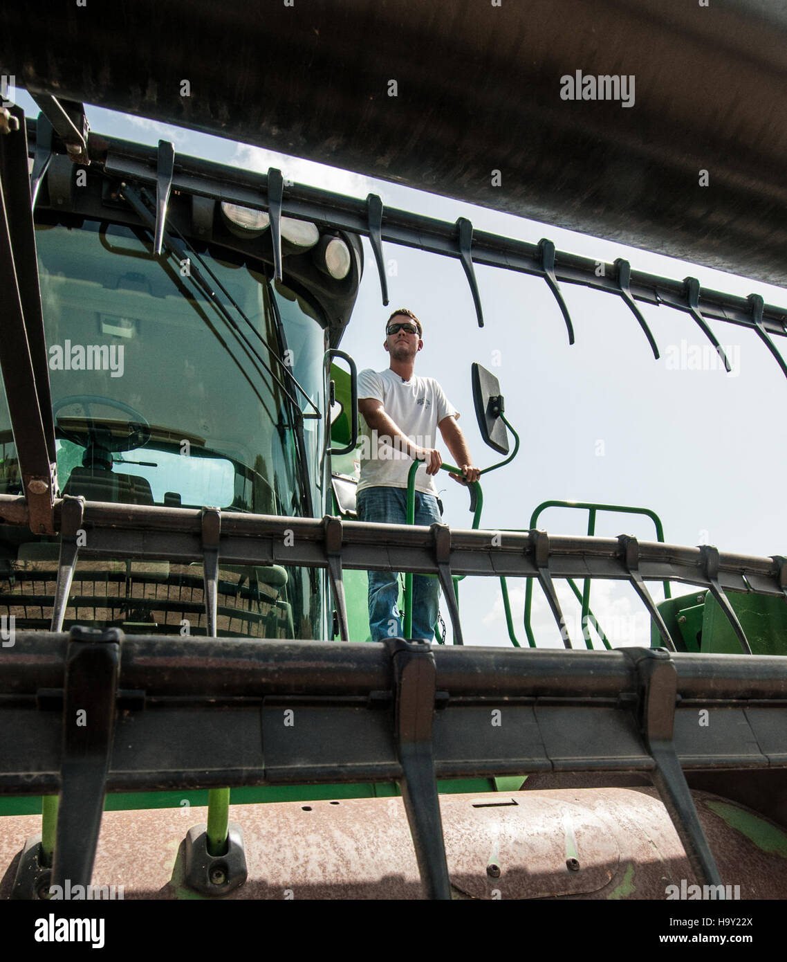 At Marek Farms in Texas, Josh, Philip, and Terrence Marek utilize GPS ...