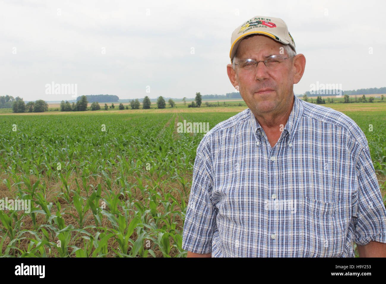 Ralph upton hi-res stock photography and images - Alamy