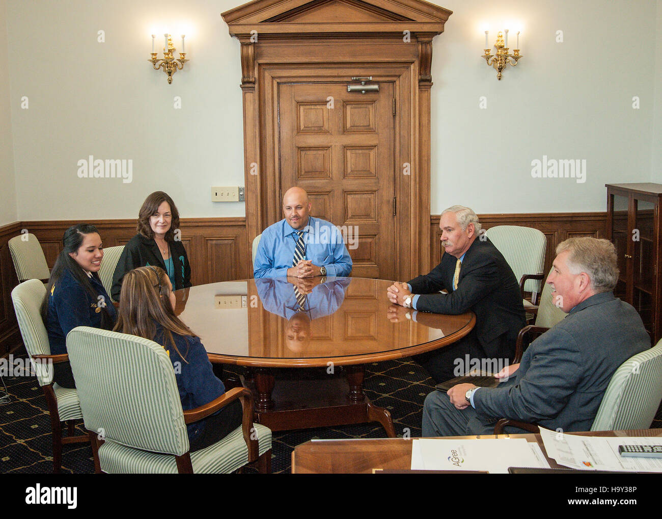 Acting Deputy Michael Scuse interacts with Native American FFA students ...