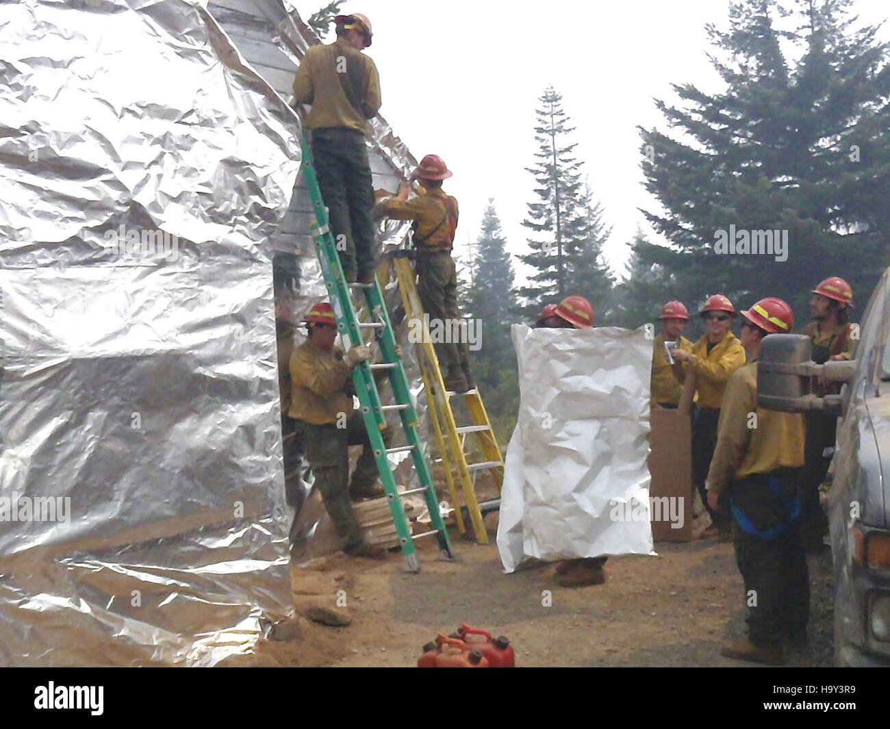 The Whiskey Complex Fire in the U.S. was a major wildfire incident ...