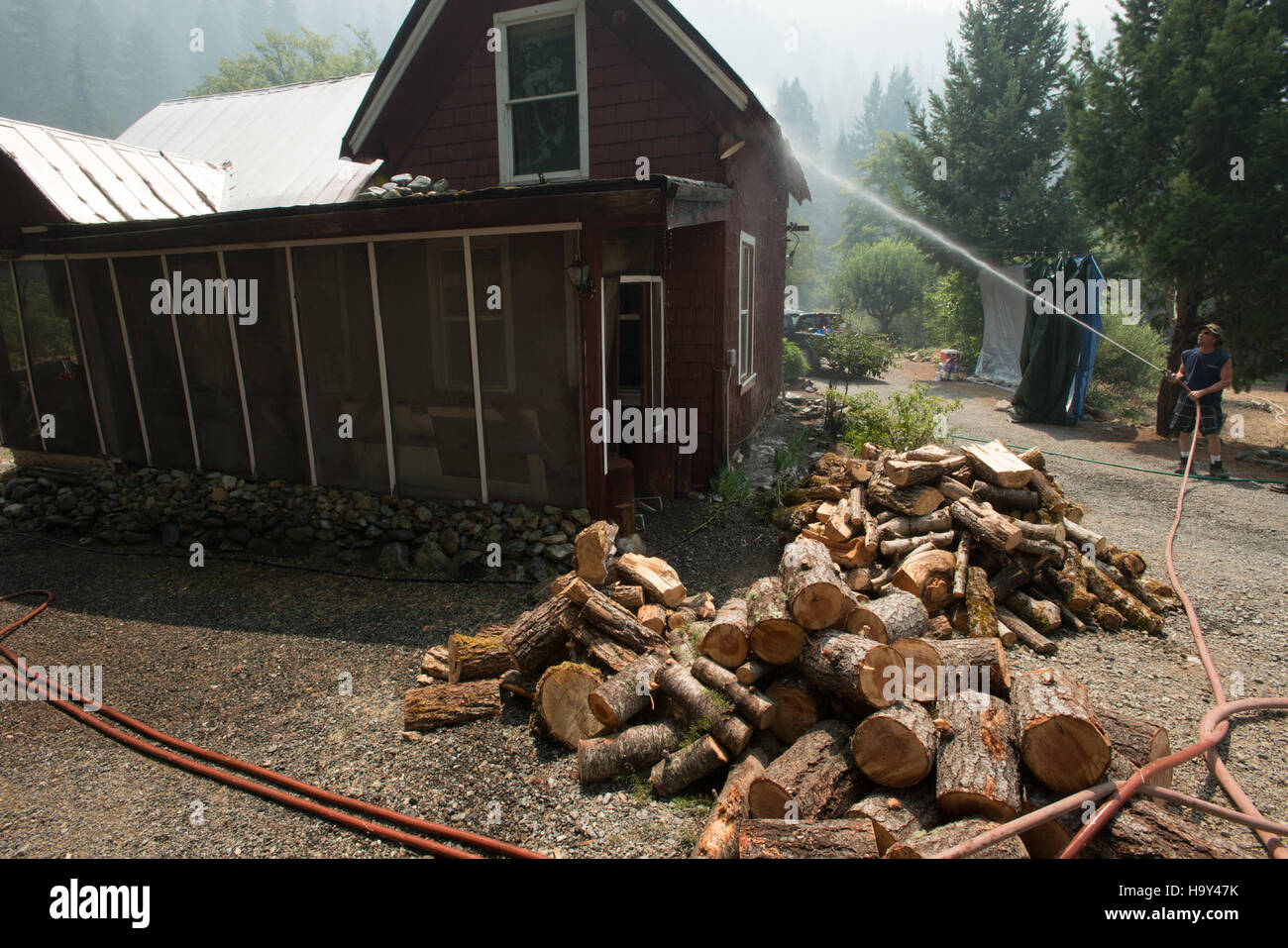 The USDA Forest Service and interagency teams coordinate efforts during ...