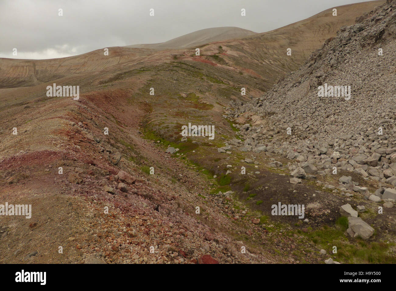 Valley of ten thousand smokes hi-res stock photography and images - Alamy