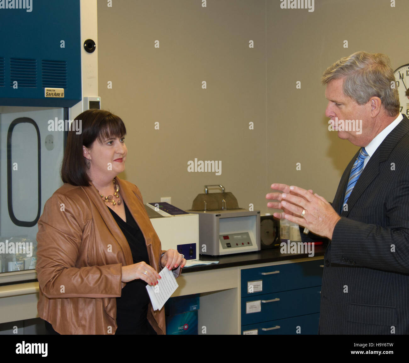 5697 hi-res stock photography and images - Alamy