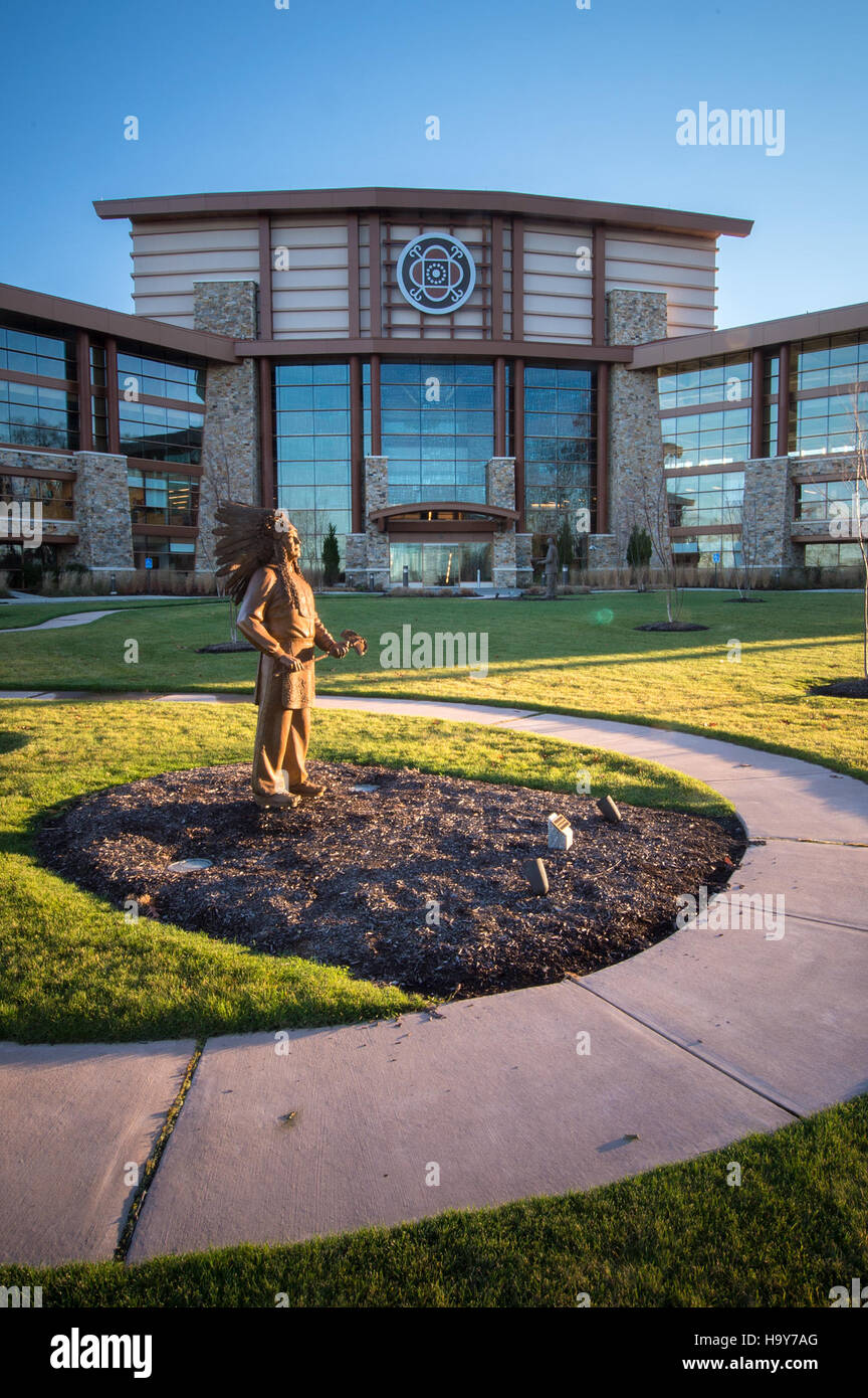 Mohegan indian tribe hi-res stock photography and images - Alamy