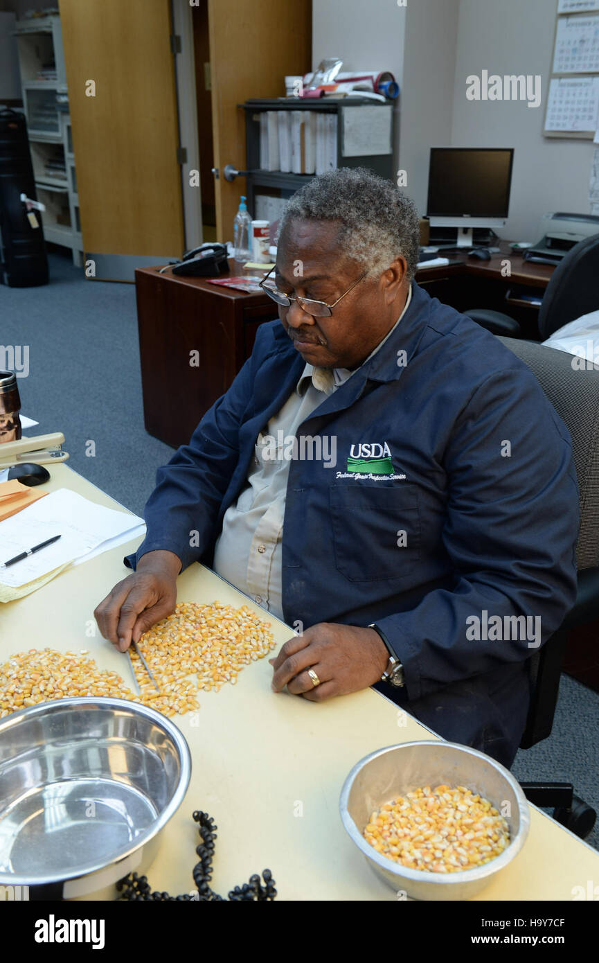 The USDA’s grain inspection services, including corn packers and ...