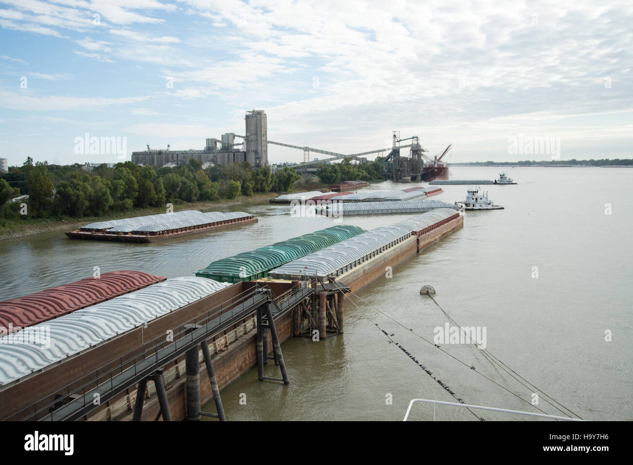 The USDA and GIPSA inspect grain storage and transfer facilities ...