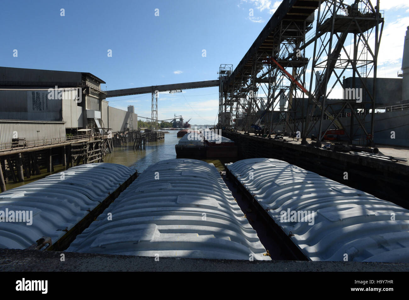 The USDA and GIPSA inspect grain shipments, ensuring the quality and ...