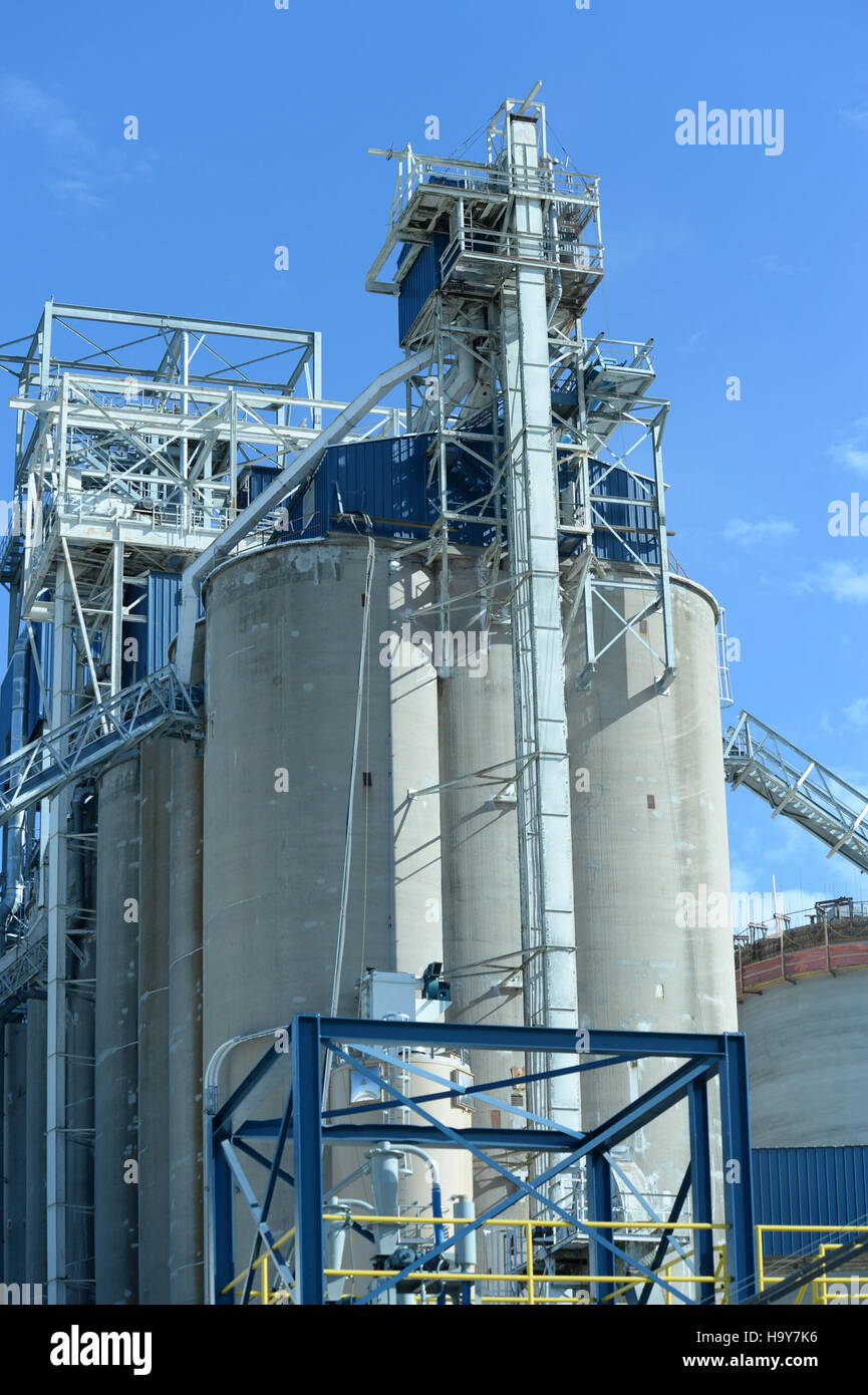 The USDA and GIPSA oversee grain export processes, ensuring quality ...