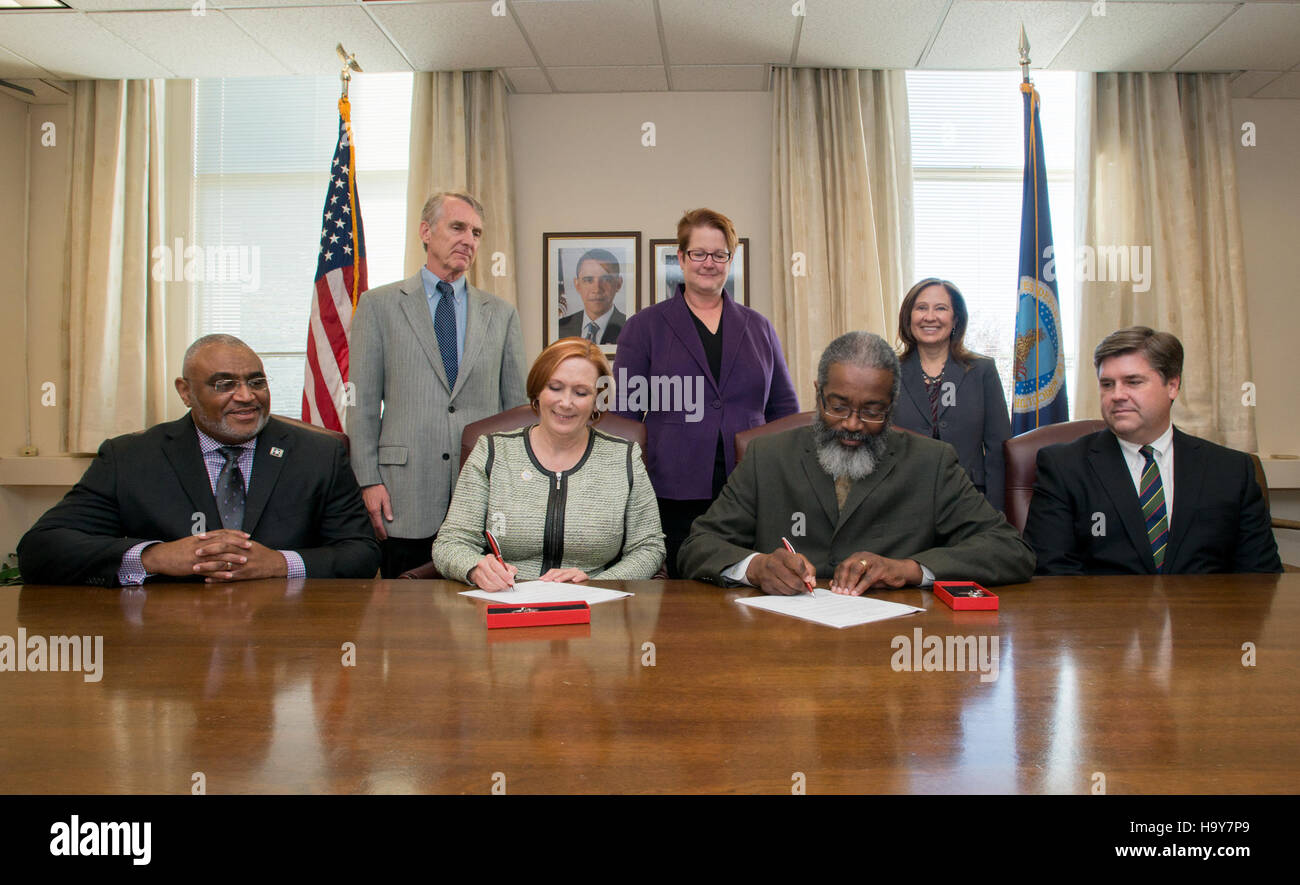The USDA collaborates with the Federal Managers Association on ...