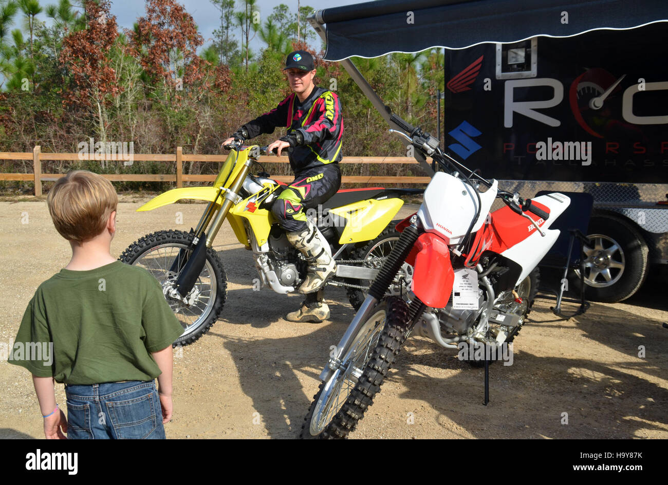 Motorcycle routes hi-res stock photography and images - Alamy