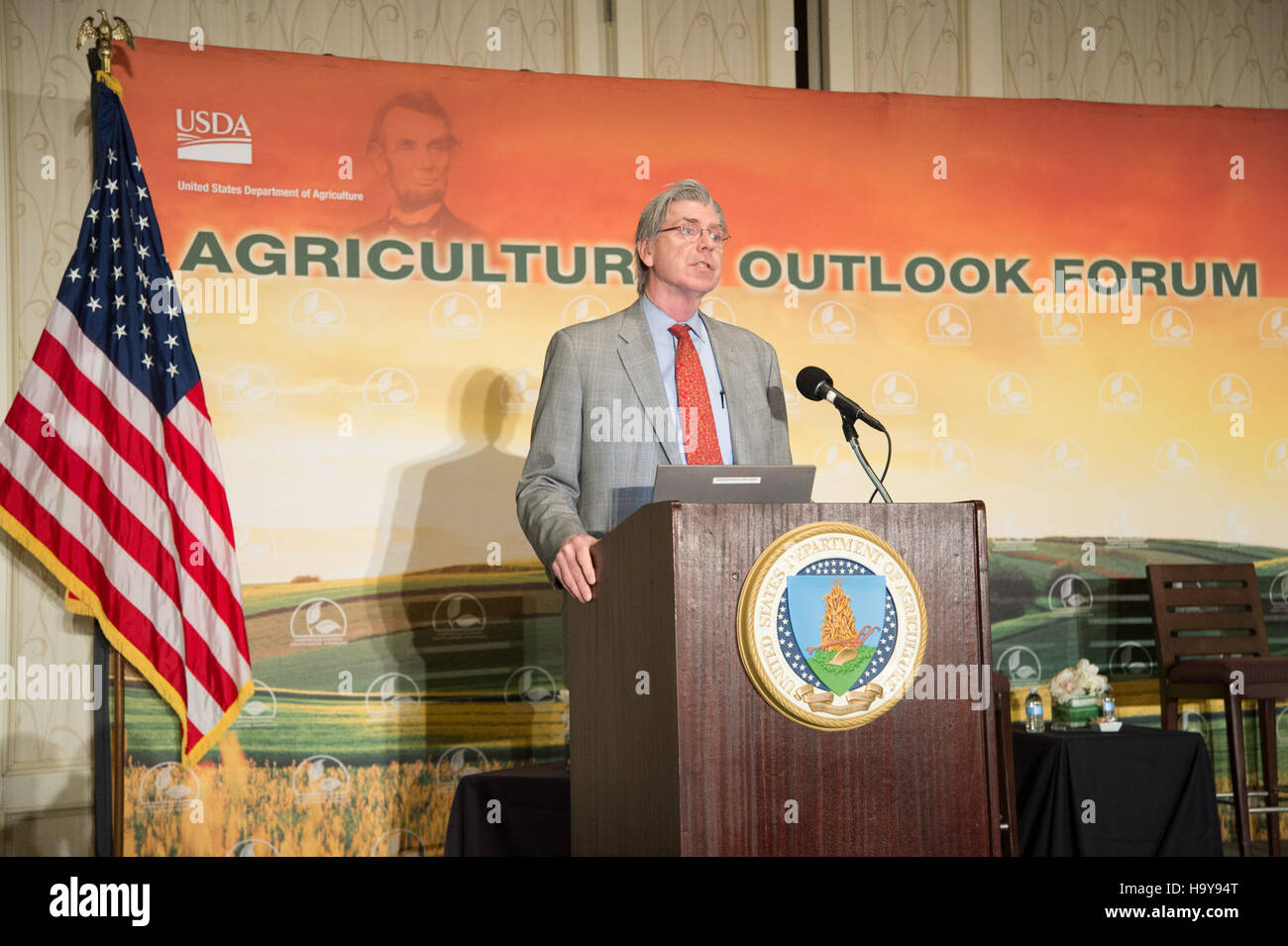 The 2014 World Agricultural Outlook Forum, hosted by the USDA ...