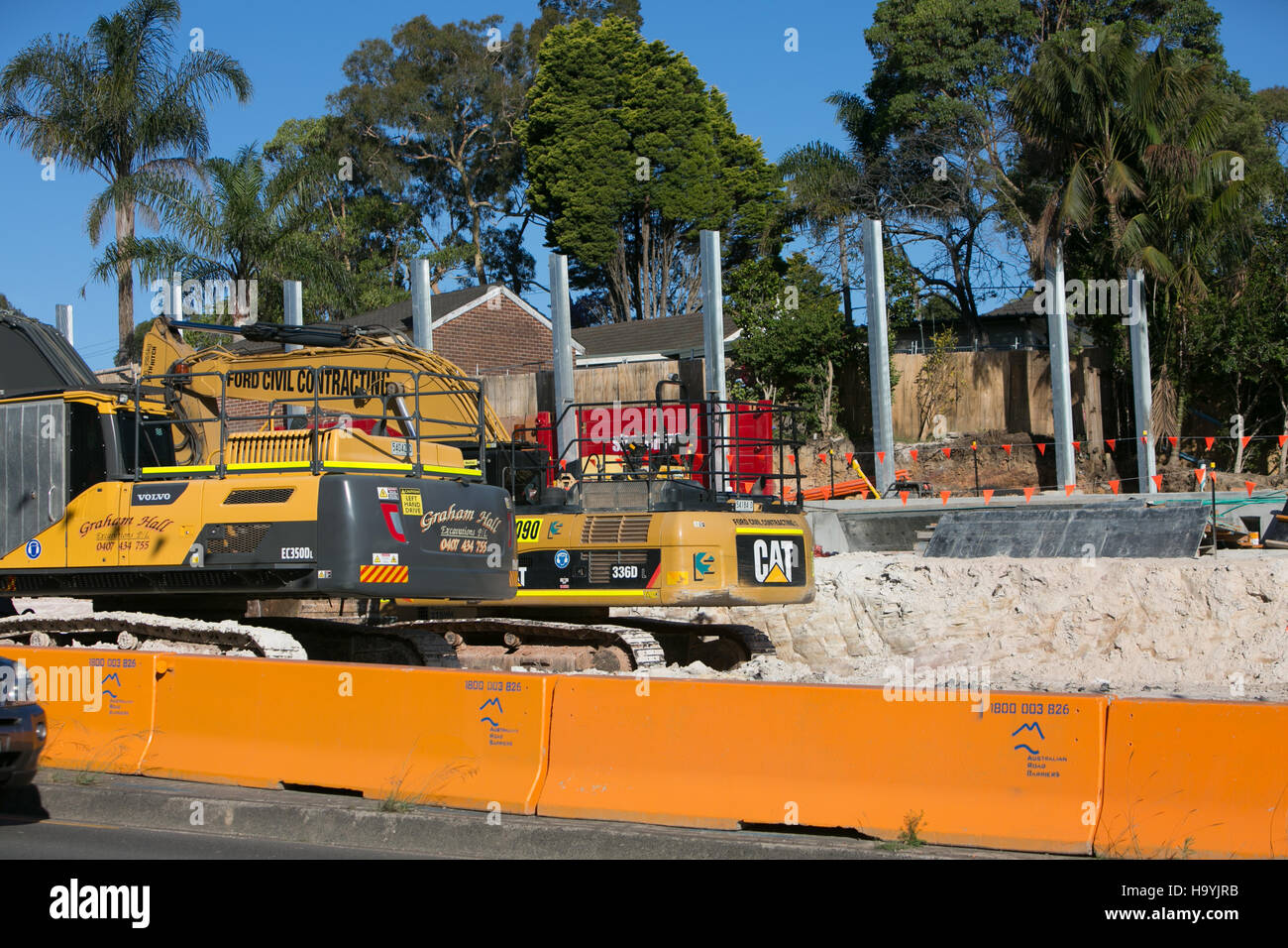Australian road building machine hi-res stock photography and images ...