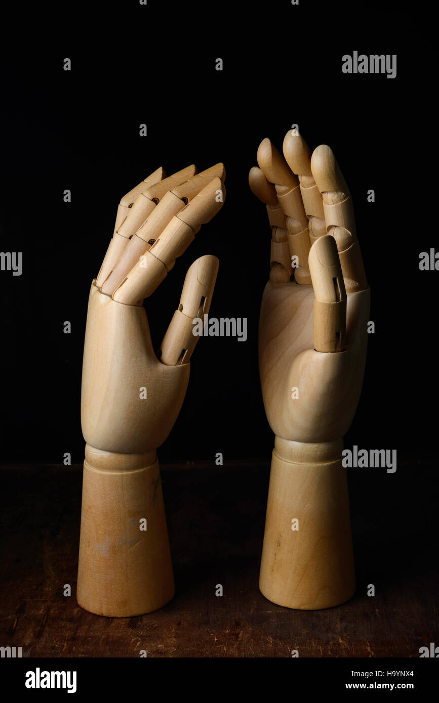Mannequin hands hi-res stock photography and images - Alamy
