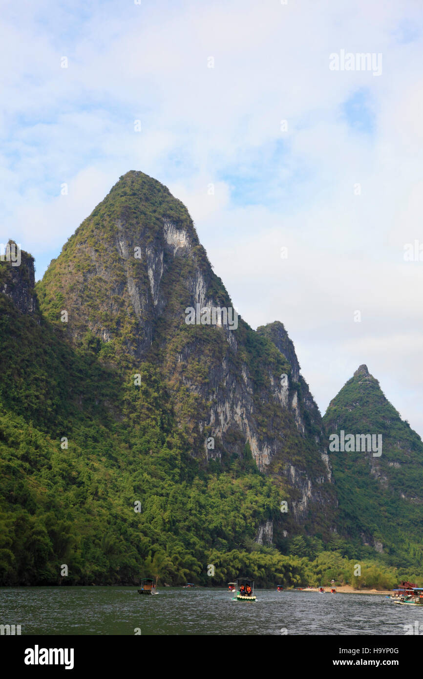 China, Guangxi, Xingping, Li River, karst landscape, limestone hills ...