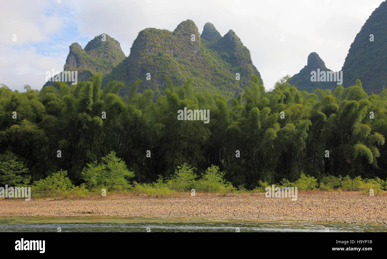 China, Guangxi, Xingping, Li River, karst landscape, limestone hills ...