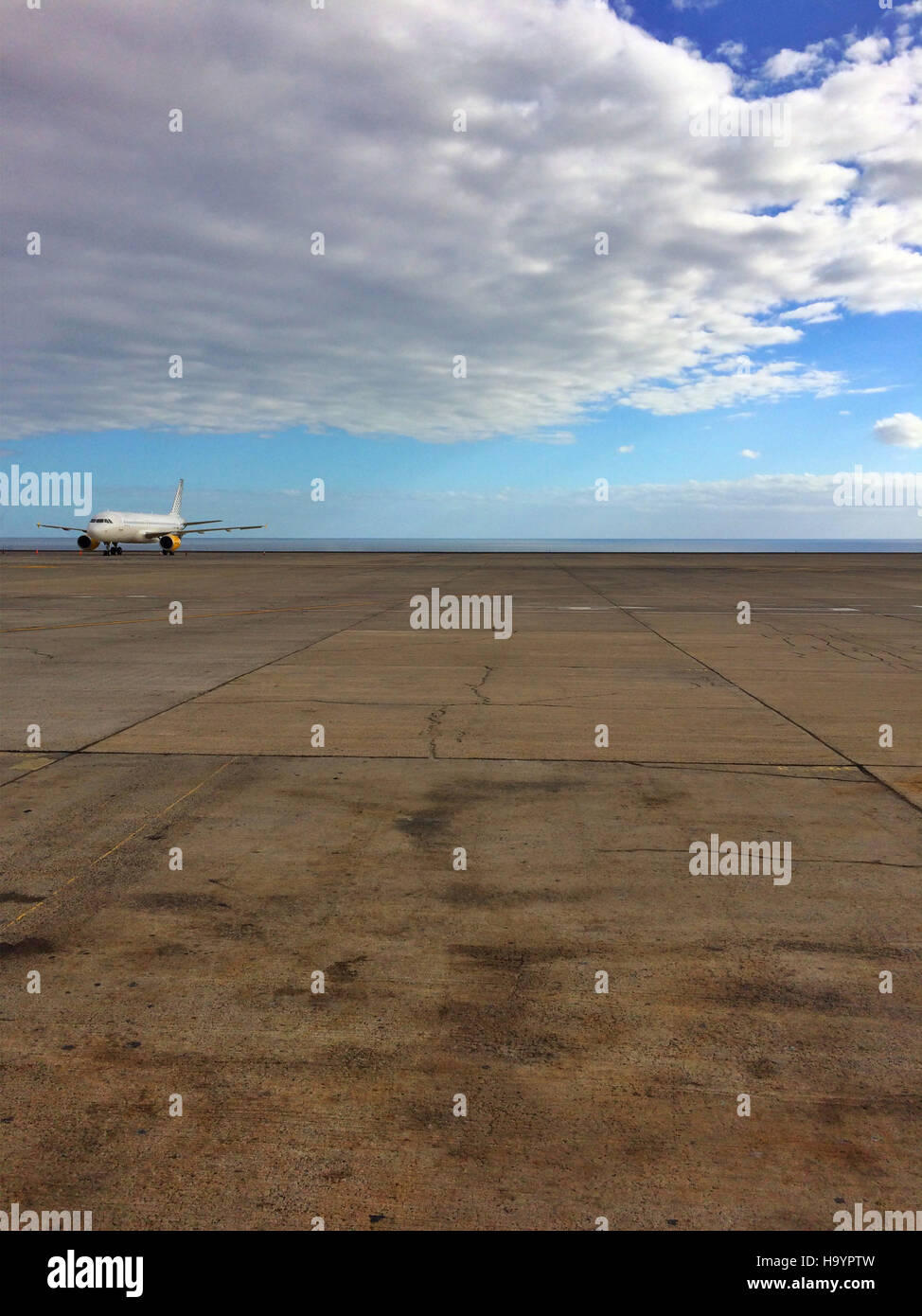 airplane on runway Stock Photo - Alamy