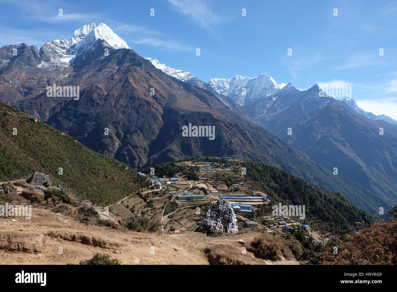 namche bazaar along the route to everest base camp, nepal Stock Photo ...