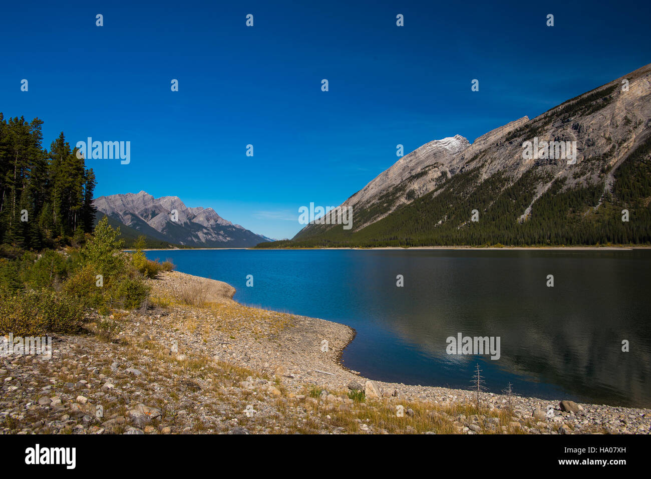 Spray lakes trail hi-res stock photography and images - Alamy