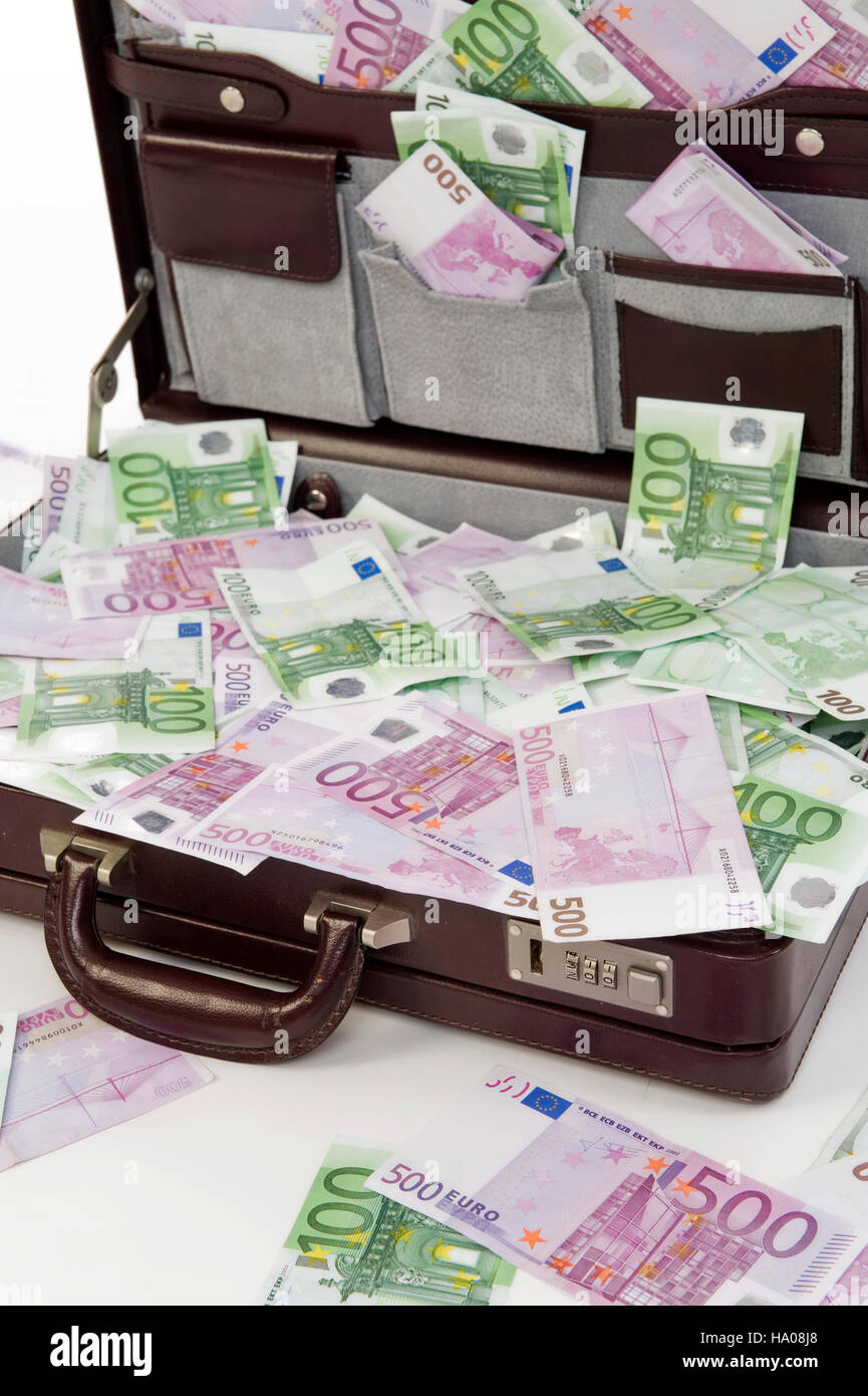 Briefcase full of Euro banknotes Stock Photo - Alamy