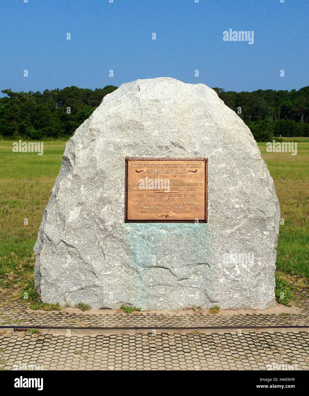 wrightbrosnps 14542511152 First Flight Boulder Stock Photo - Alamy