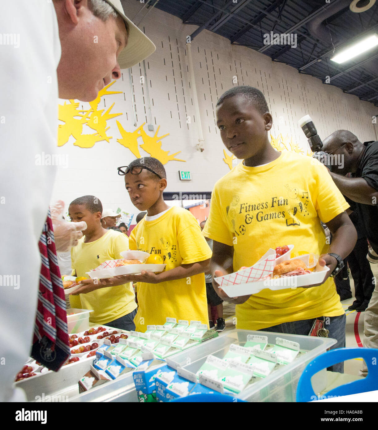 Agriculture Secretary Tom Vilsack joined local officials and community ...