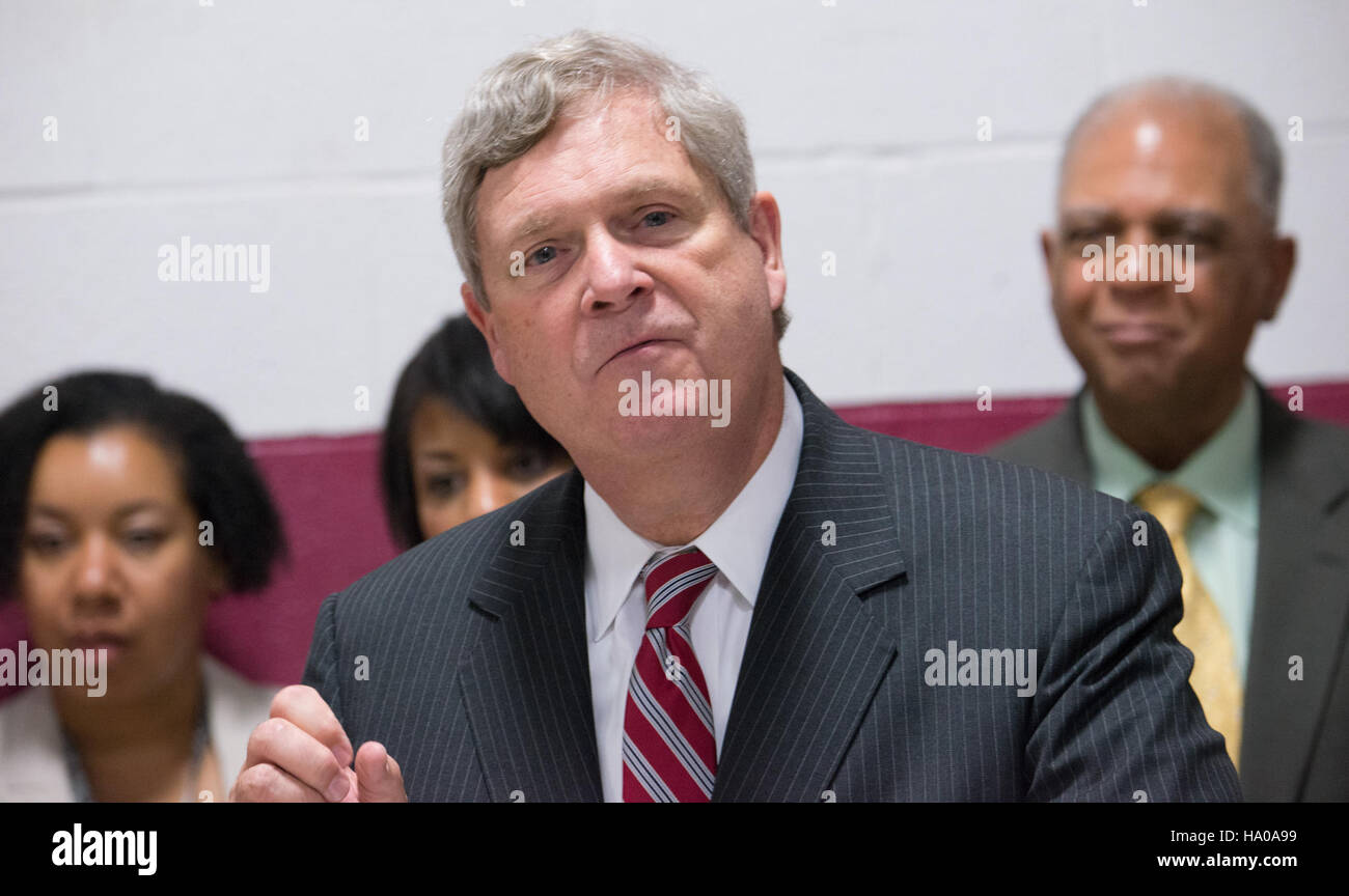 Dr gregory thornton hi-res stock photography and images - Alamy