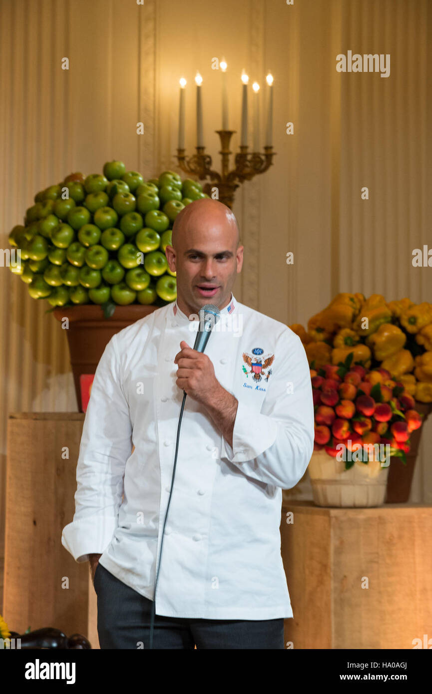 First Lady Michelle Obama joins the USDA's Center for Nutrition Policy ...