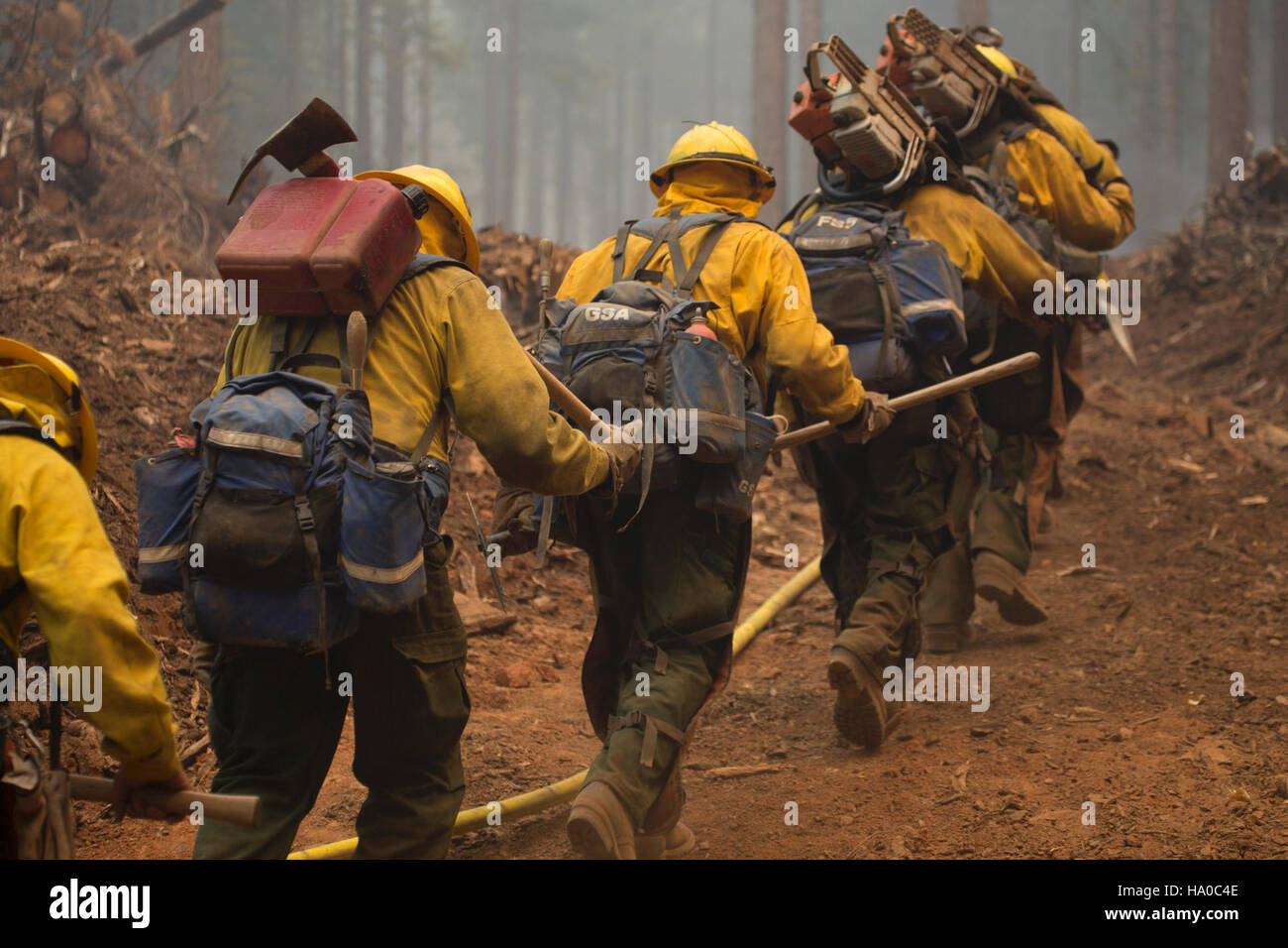 Happy camp complex fire hi-res stock photography and images - Alamy