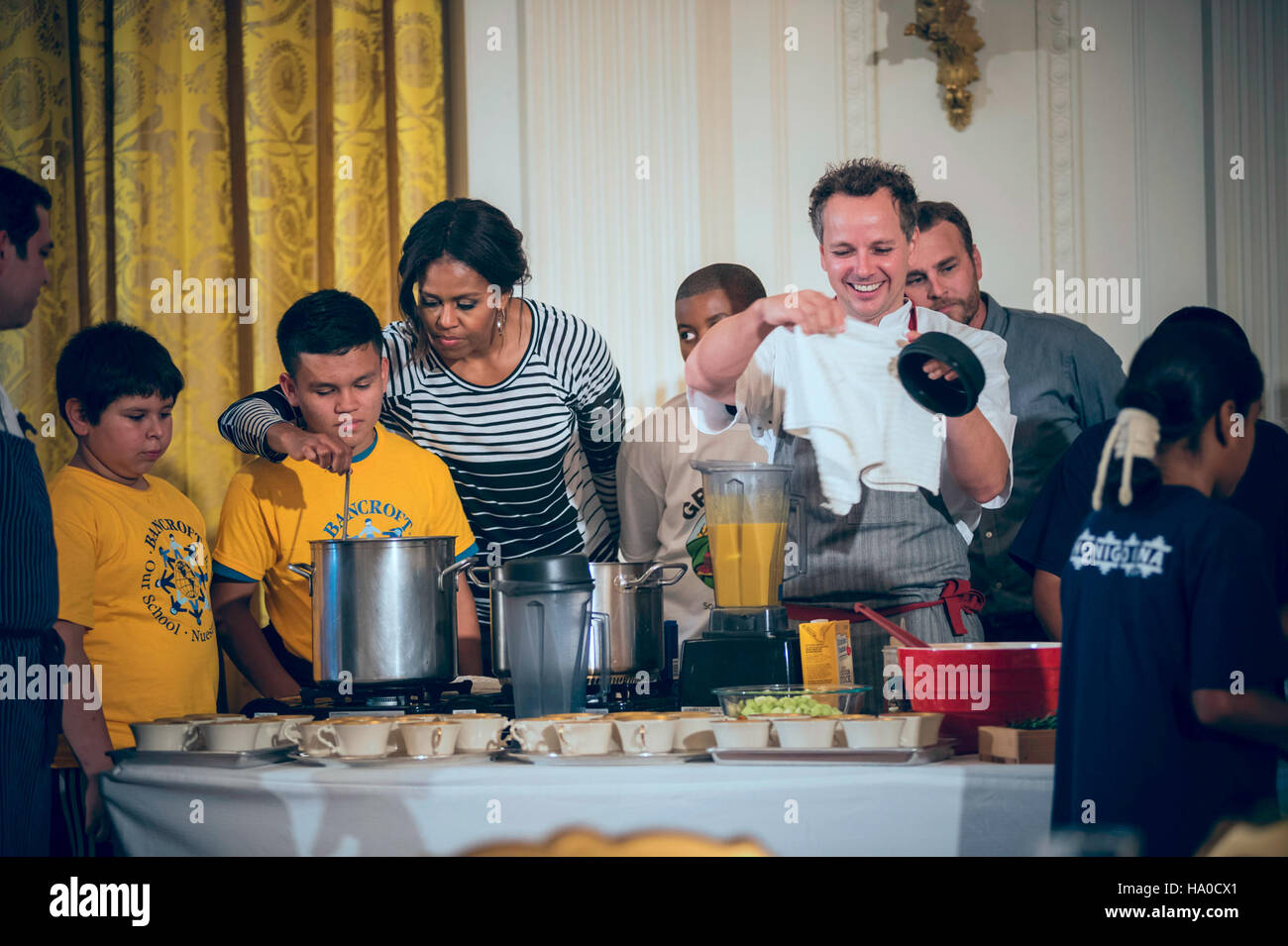 The USDA's Food and Nutrition Service (FNS) supports federal nutrition ...