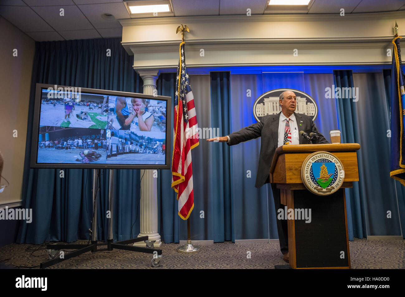 This image captures LT. General Russel L. Honor (US Army, Ret) in the ...