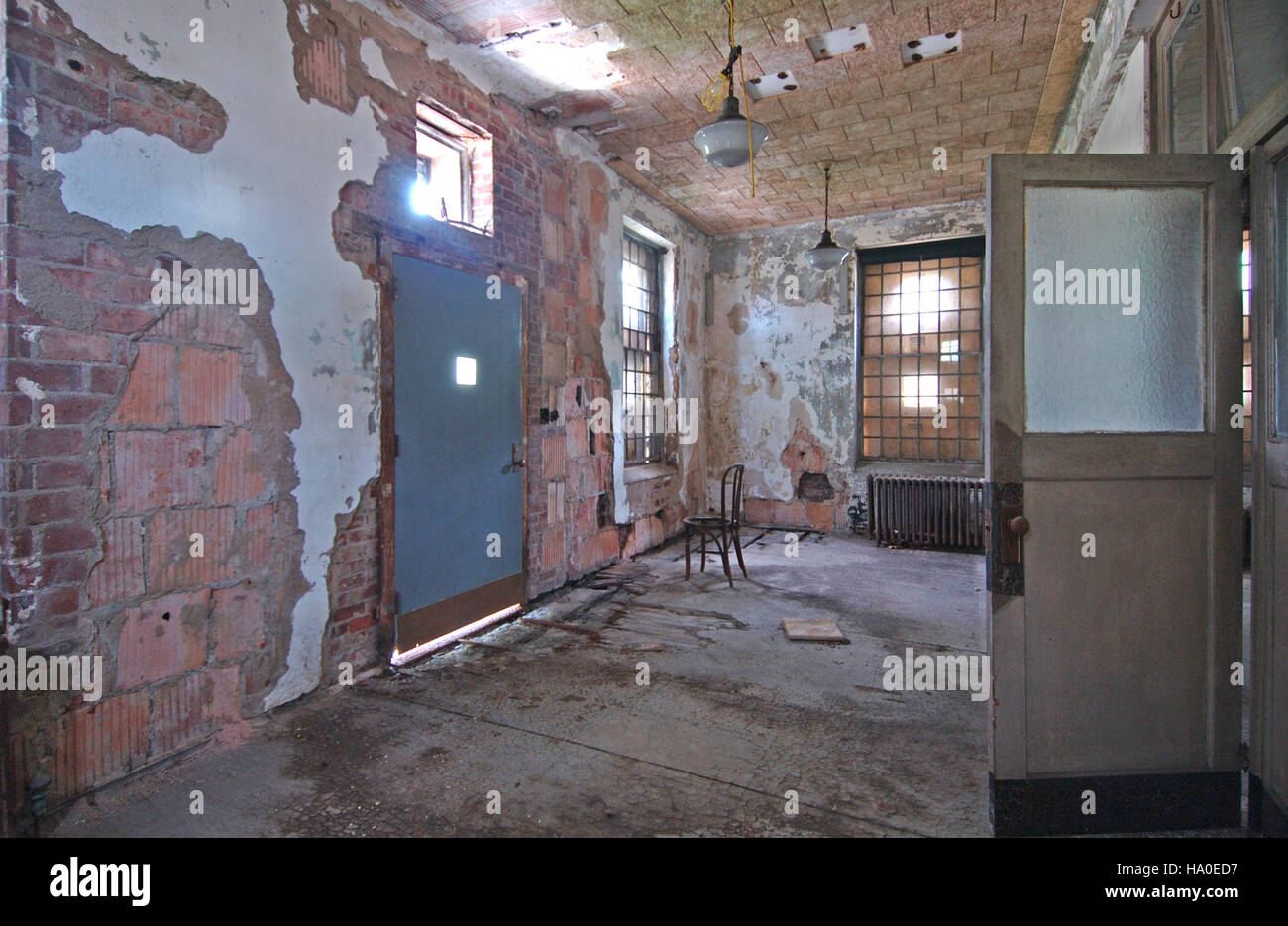Psychiatric room hi-res stock photography and images - Alamy
