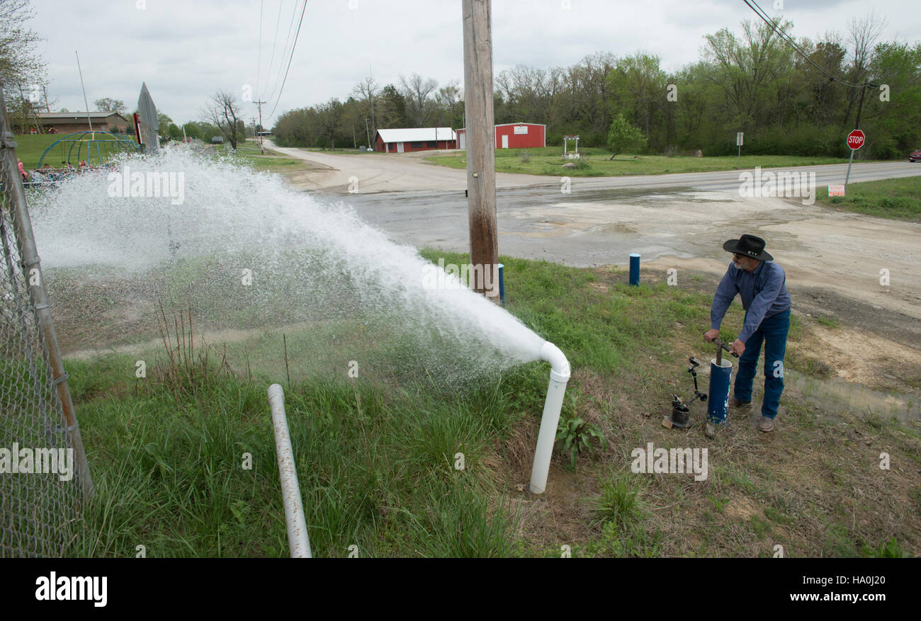 Water treatment plant standards hi-res stock photography and images - Alamy