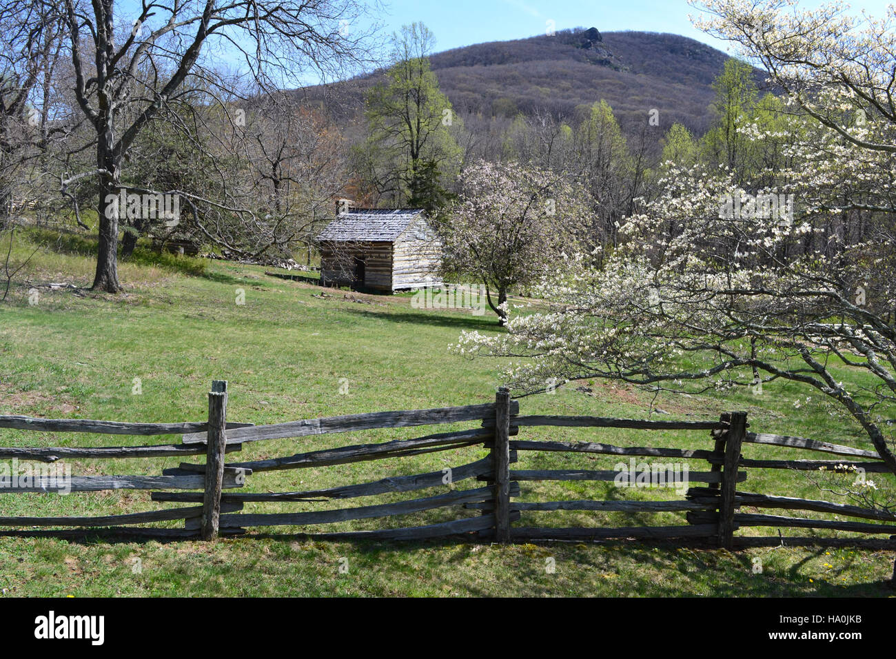 Humpback rocks mountain farm hi-res stock photography and images - Alamy