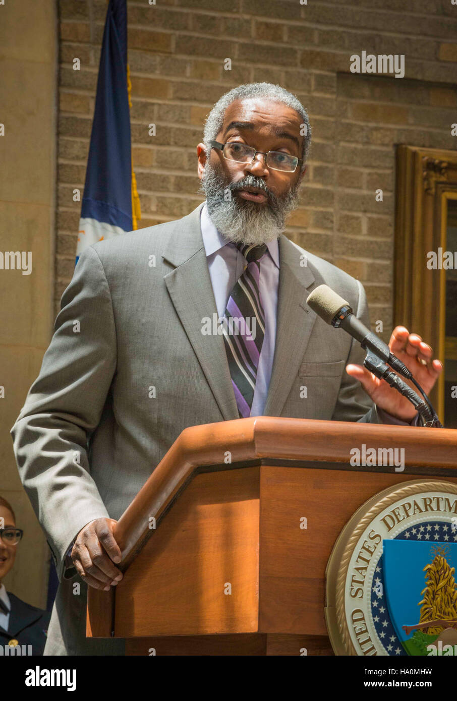 Outstanding academic achievements hi-res stock photography and images ...