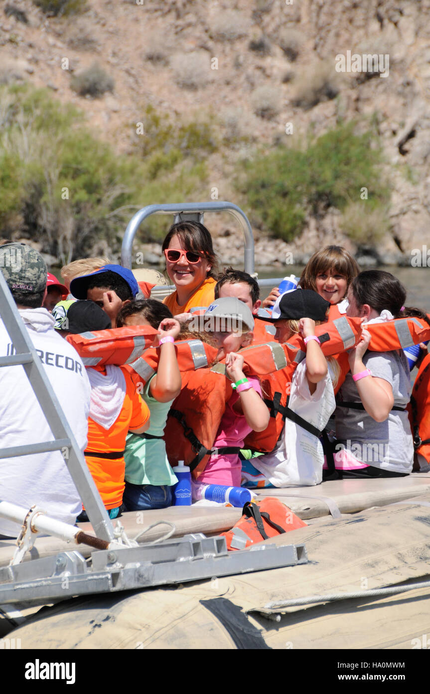 Ymca kids hi-res stock photography and images - Alamy
