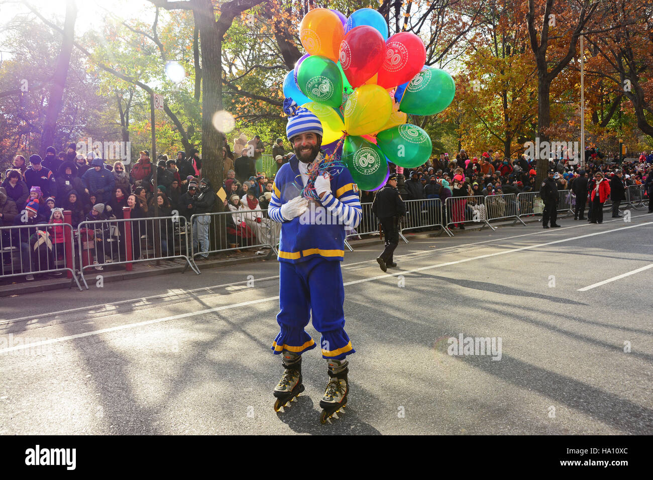 Skating clowns hi-res stock photography and images - Alamy