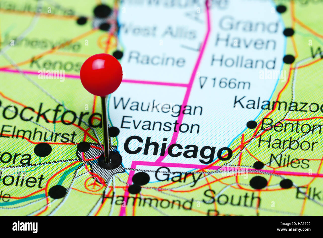 Chicago city pin on map hi-res stock photography and images - Alamy