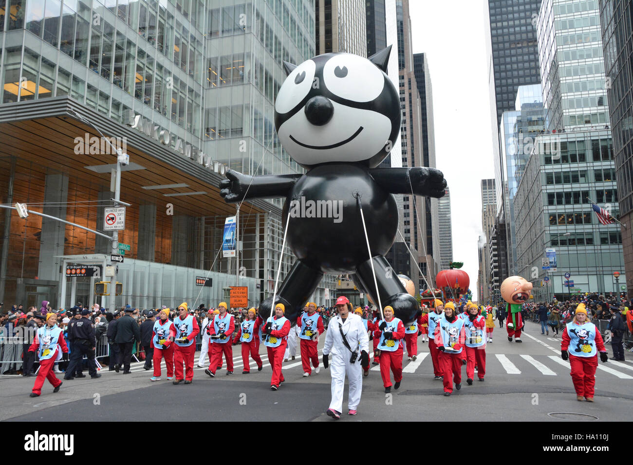 Felix the Cat making his debut this year at the parade Stock Photo - Alamy