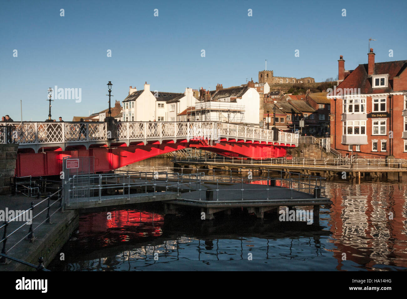 Whitby swing bridge harbour hi-res stock photography and images - Alamy