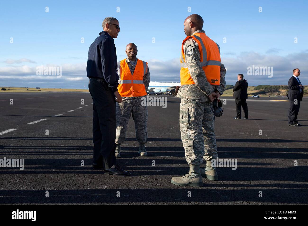 U.S. President Barack Obama greets U.S. military soldiers on the tarmac ...
