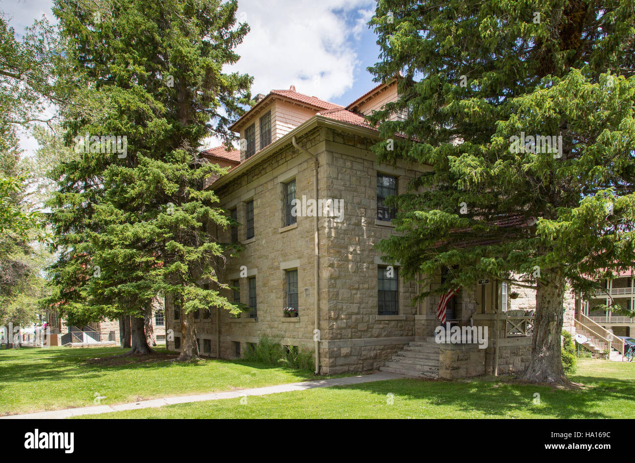 yellowstonenps 21136322008 Fort Yellowstone, Captains' Quarters (1909 ...