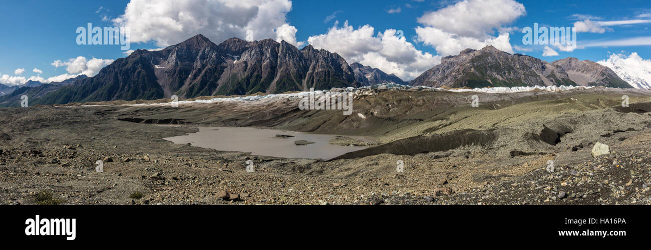 A lateral view of the Kennicott Glacier in the Donoho Basin, Alaska ...