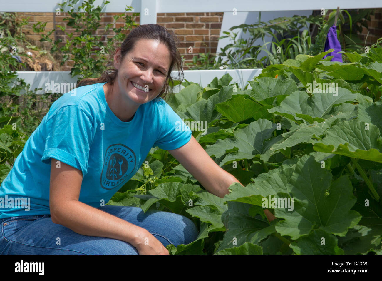 Nicole Bridges, a garden programmer at the USDA, works to create ...